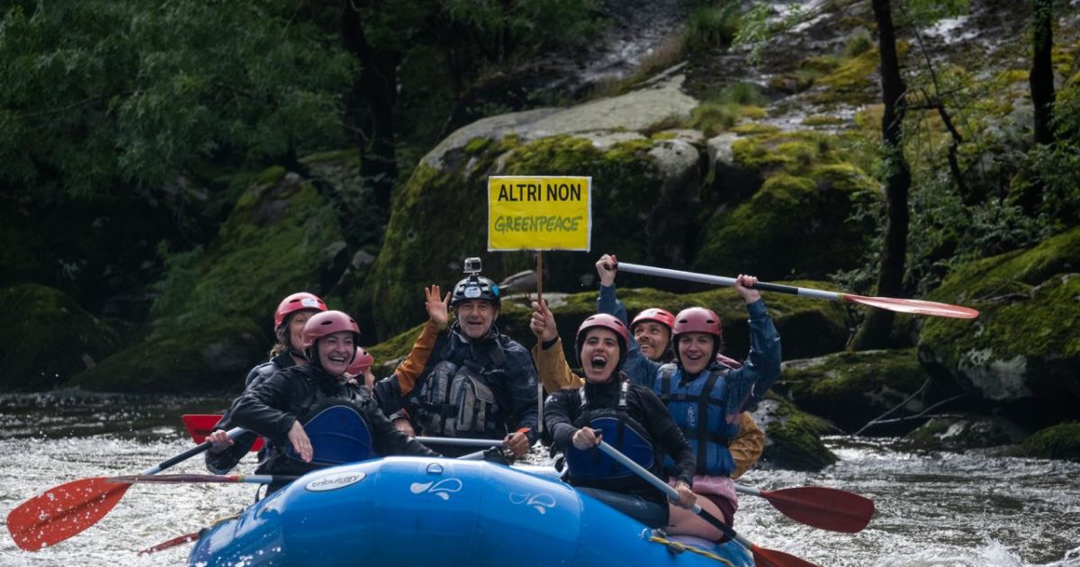 Descenso del río Ulla contra la macrocelulosa de Altri - ES ...